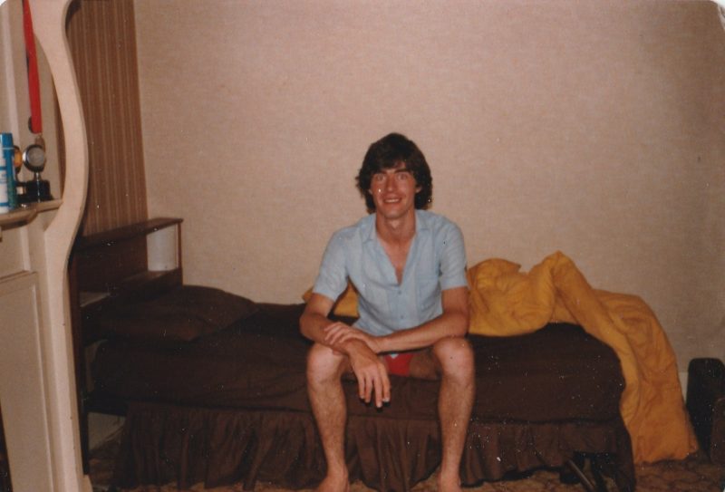 ROMANTIC GUY by KEVIN DENSLEY Story by Kevin Densley - Stereo Stories